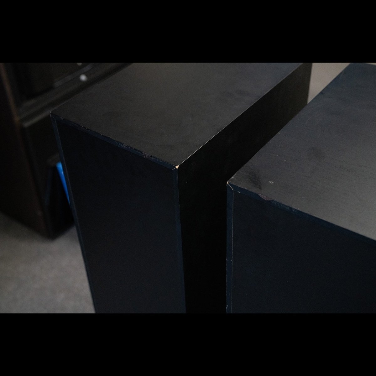 B&W DM 604 S2 Floorstanding Speakers